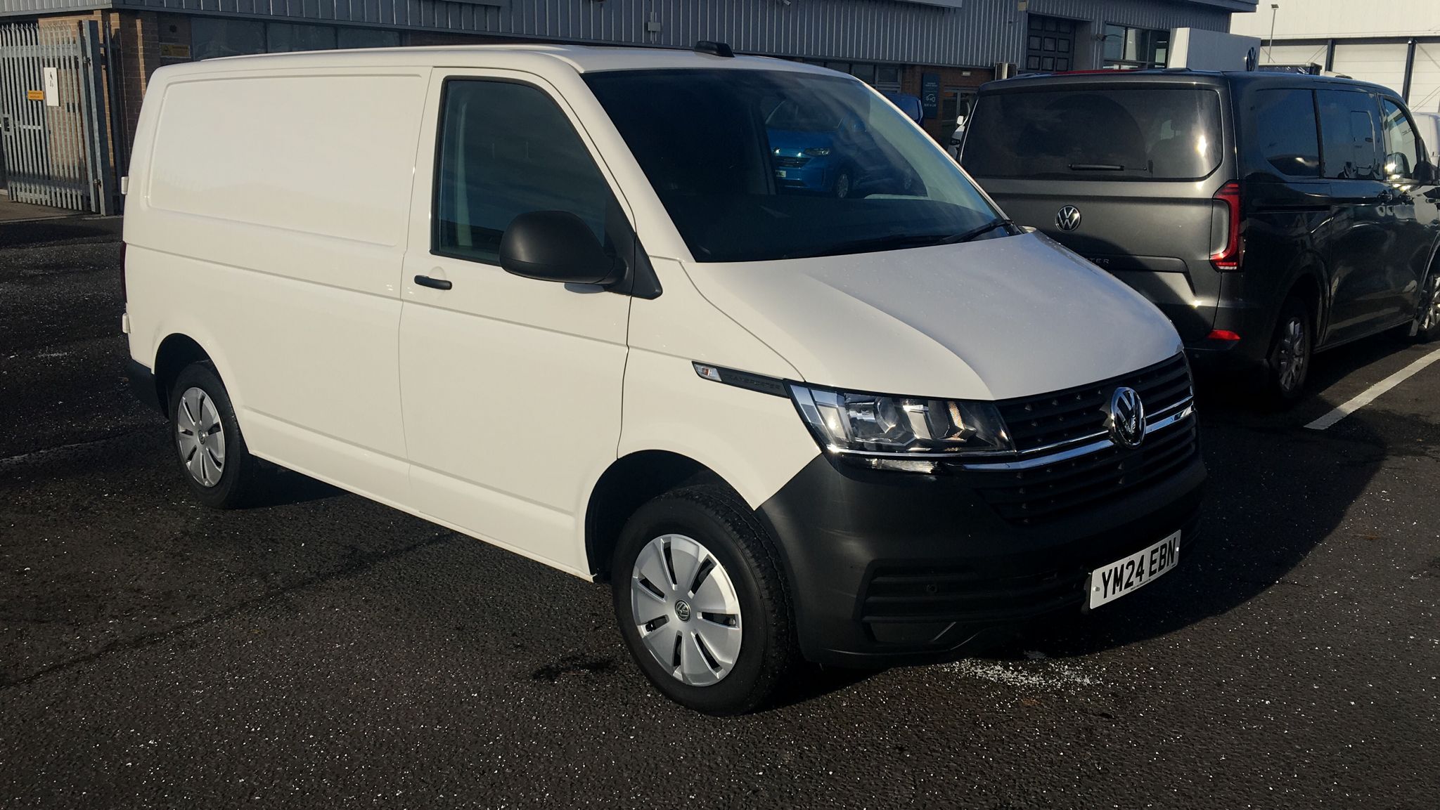 VW T6.1 SWB Base Van Startline Business Pack – SJB